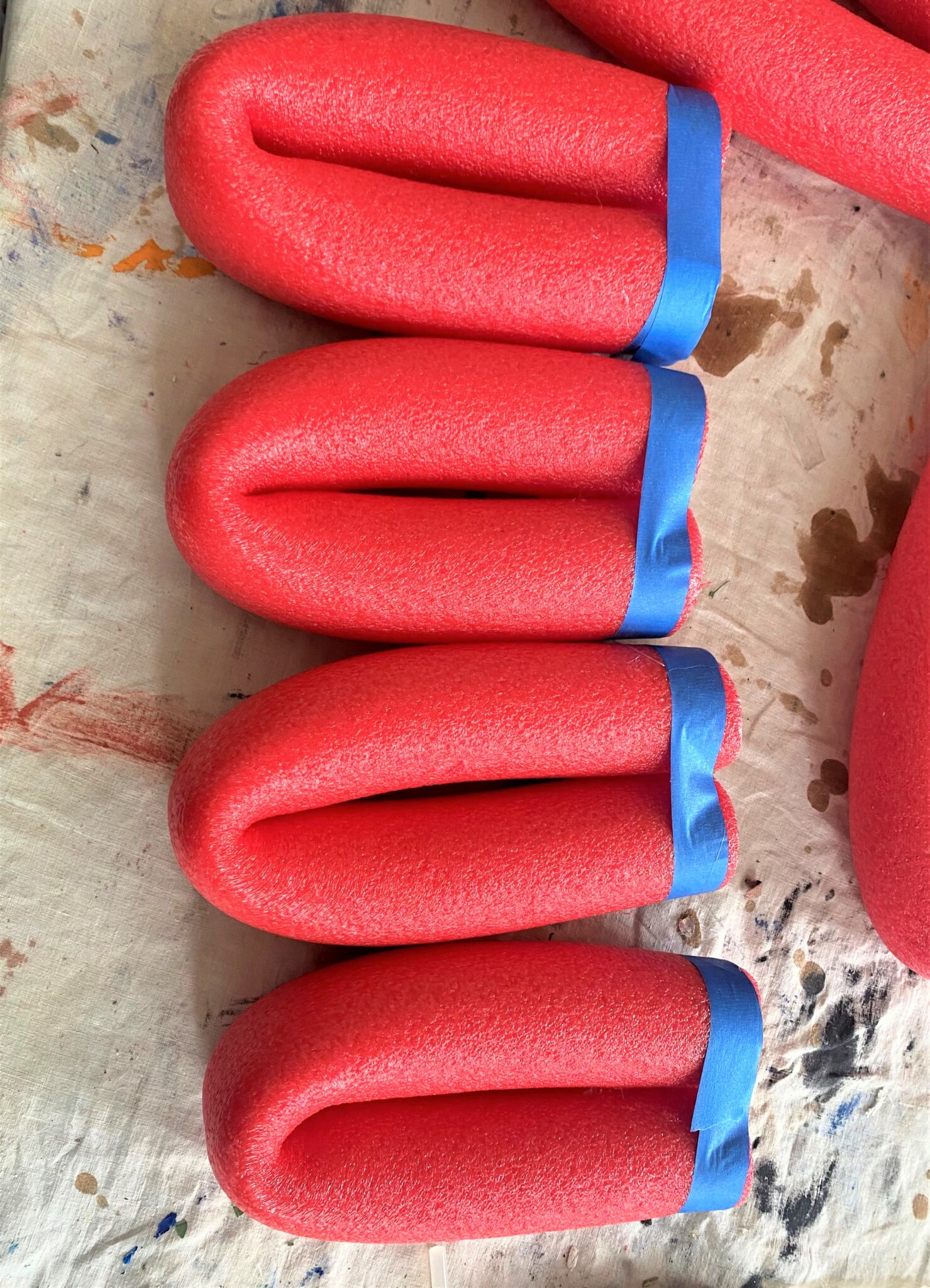 Noodle on This DIY: Fun Flowers From Pool Accessories & Goodwill Finds ...