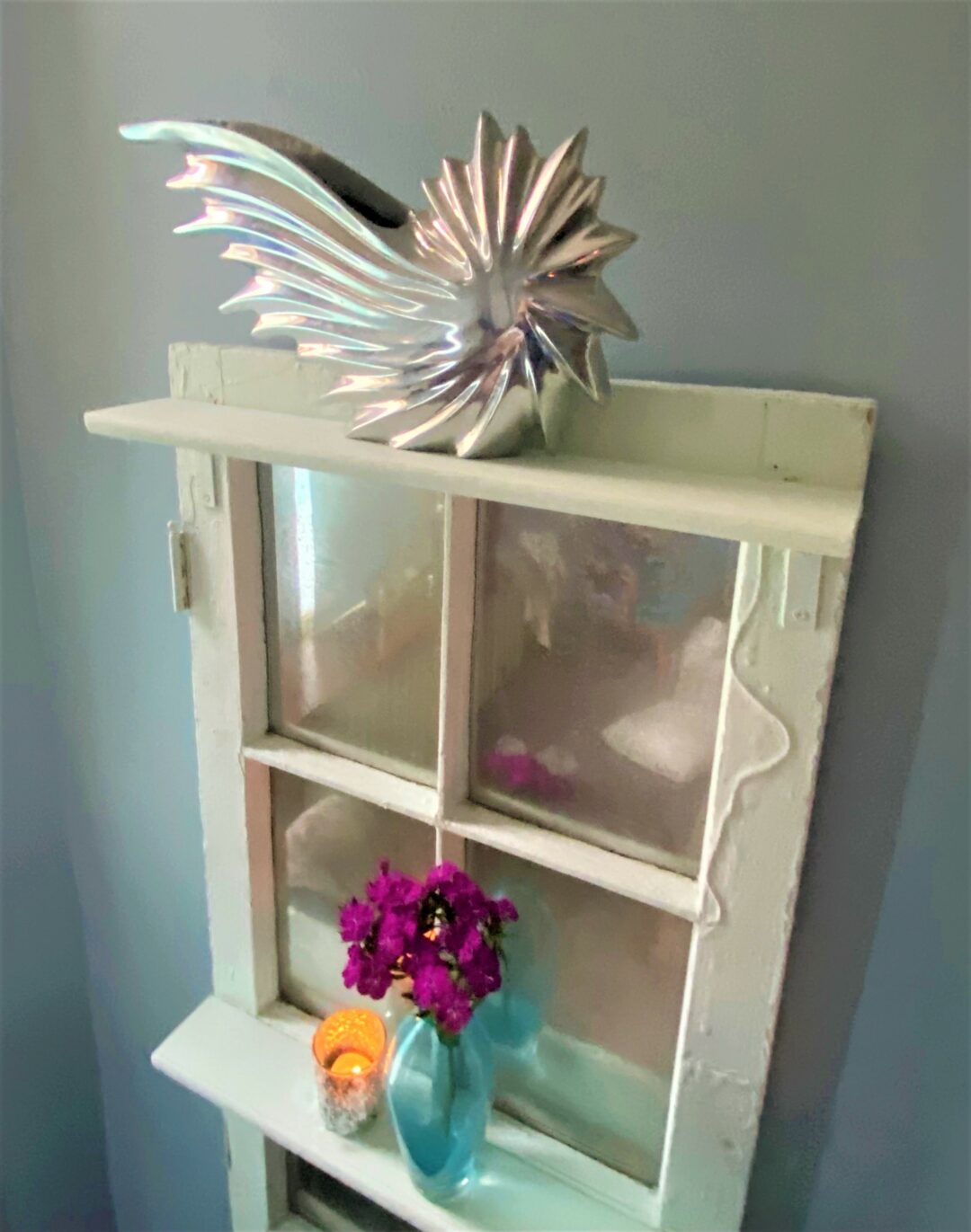 DIY: Upcycle Old Window Sashes into Eye-Catching Display Shelves ...