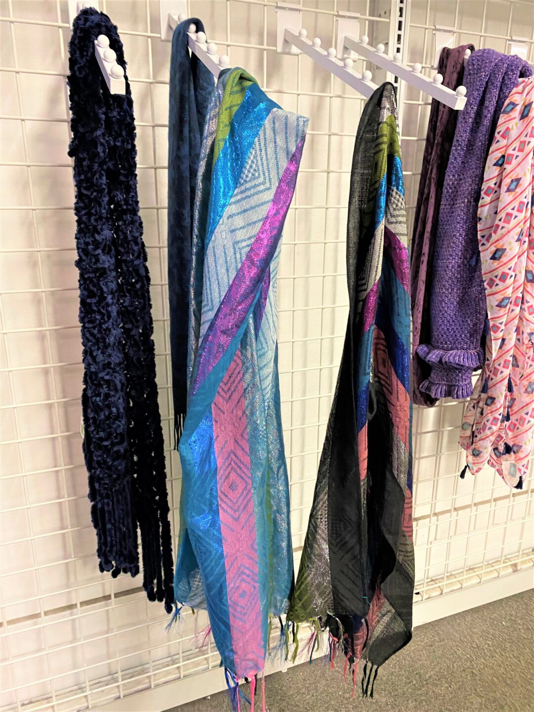 DIY: Upcycle Old Window Sashes into Eye-Catching Display Shelves ...