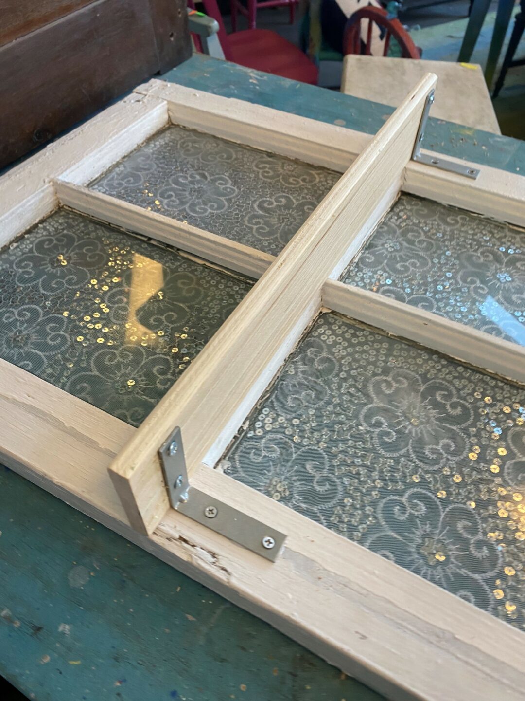 DIY: Upcycle Old Window Sashes into Eye-Catching Display Shelves ...