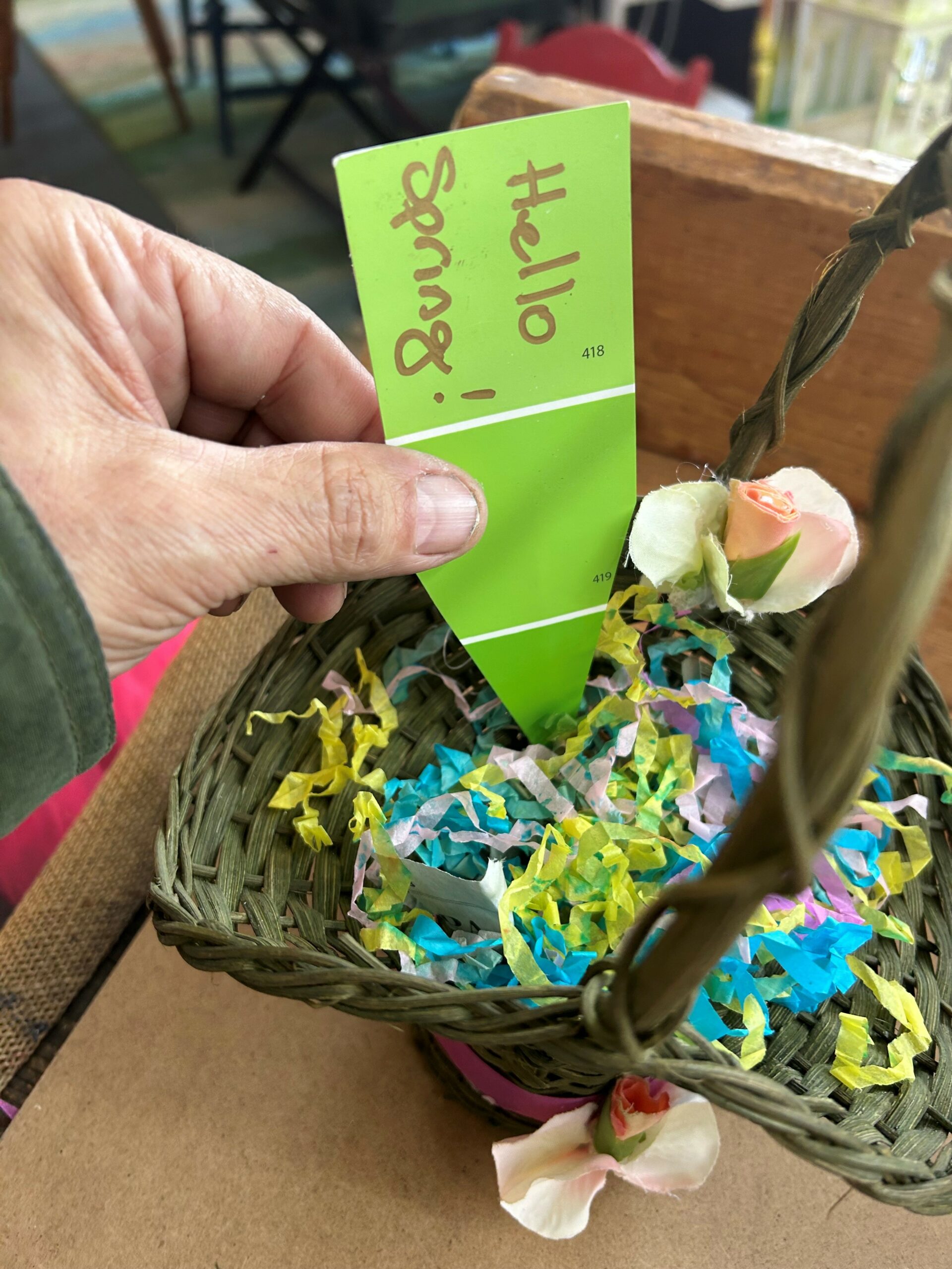 How to Upcycle Thrift Store Finds into Happy Spring Vignettes - Finding ...