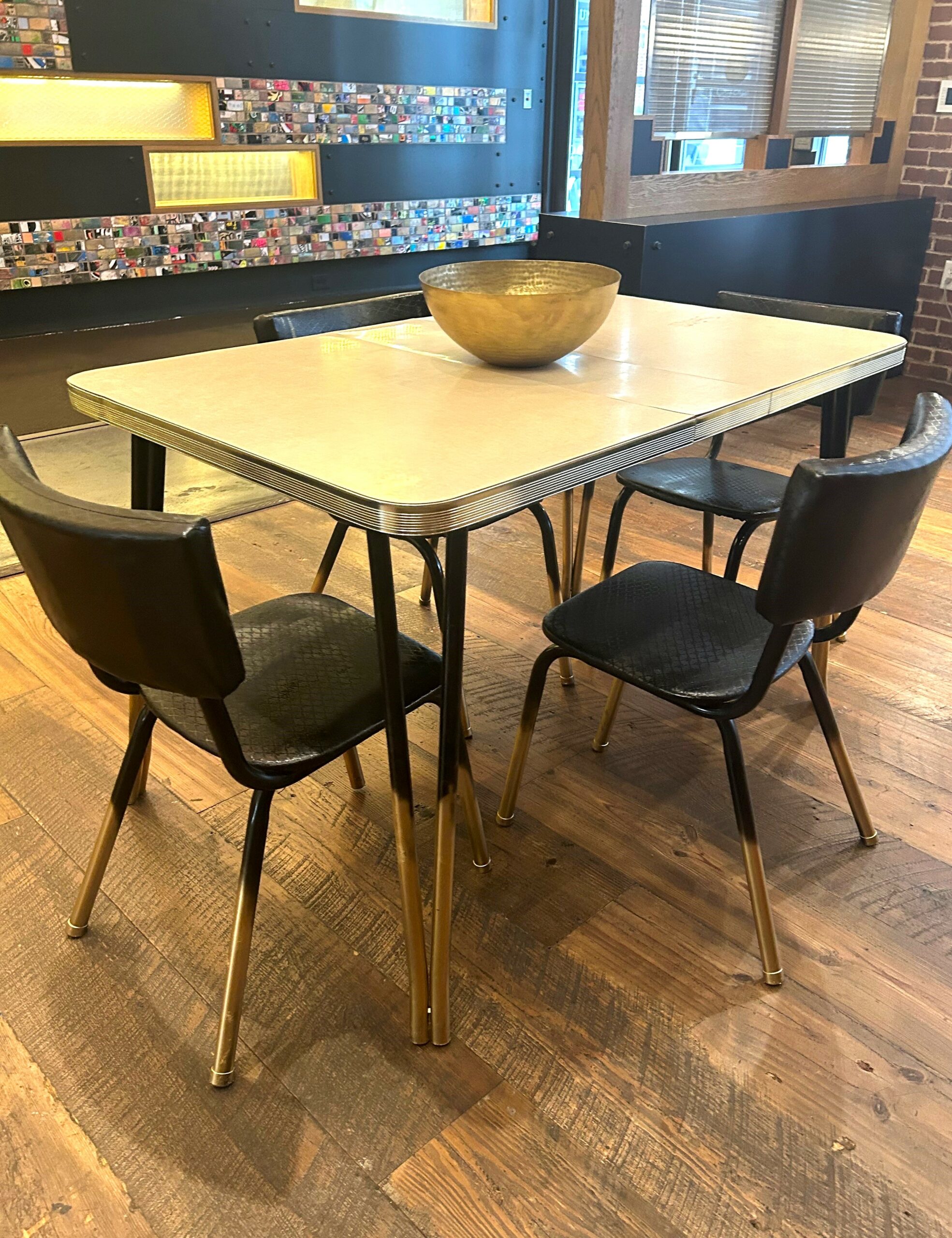 DIY: How to Easily Upcycle a Thrifted Dinette Set - Finding Your Good